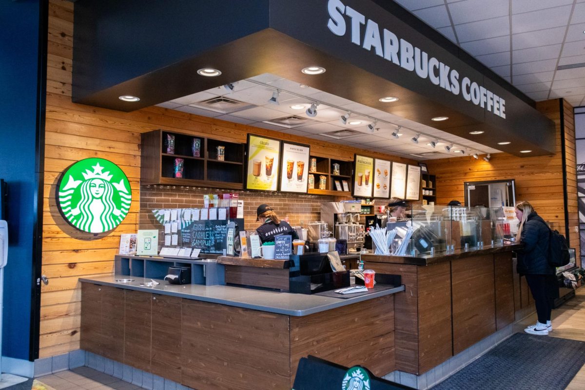 Campus Starbucks seemingly unaffected despite brand-related boycotts ...